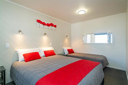 Our Rooms – Oceanside on Buffalo Beach